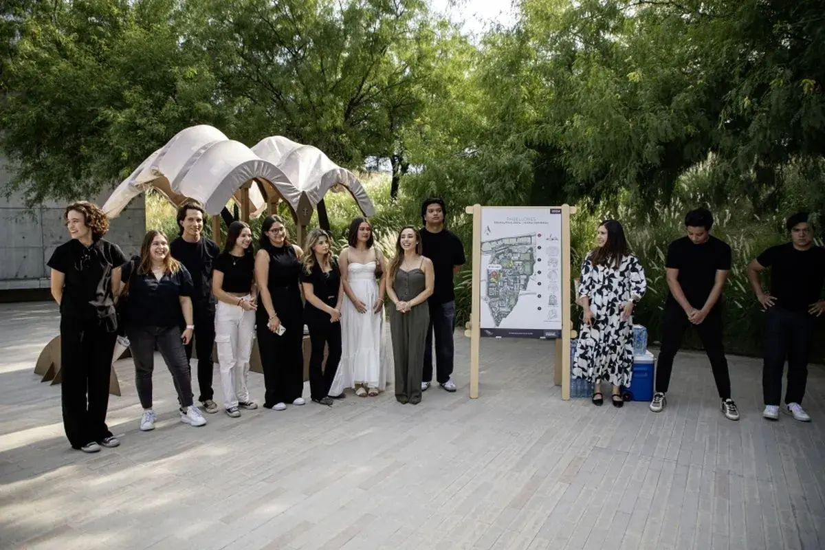 Exponen sus avances creativos con pabellones arquitectónicos | UDEM